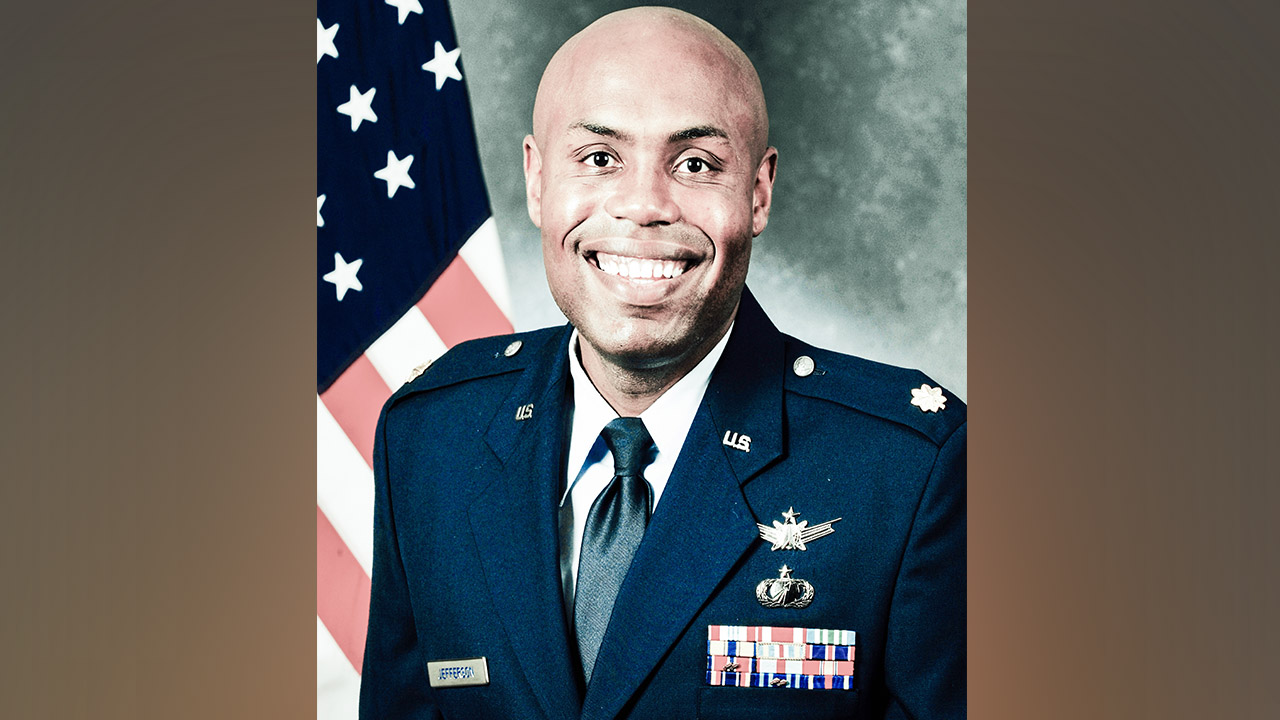 Engineering alumnus reaches new heights as satellite mission director | UW-Platteville News